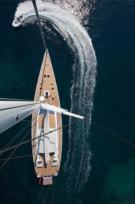 Yacht Hamilton II, CNB Bordeaux | CHARTERWORLD Luxury Superyacht Charters